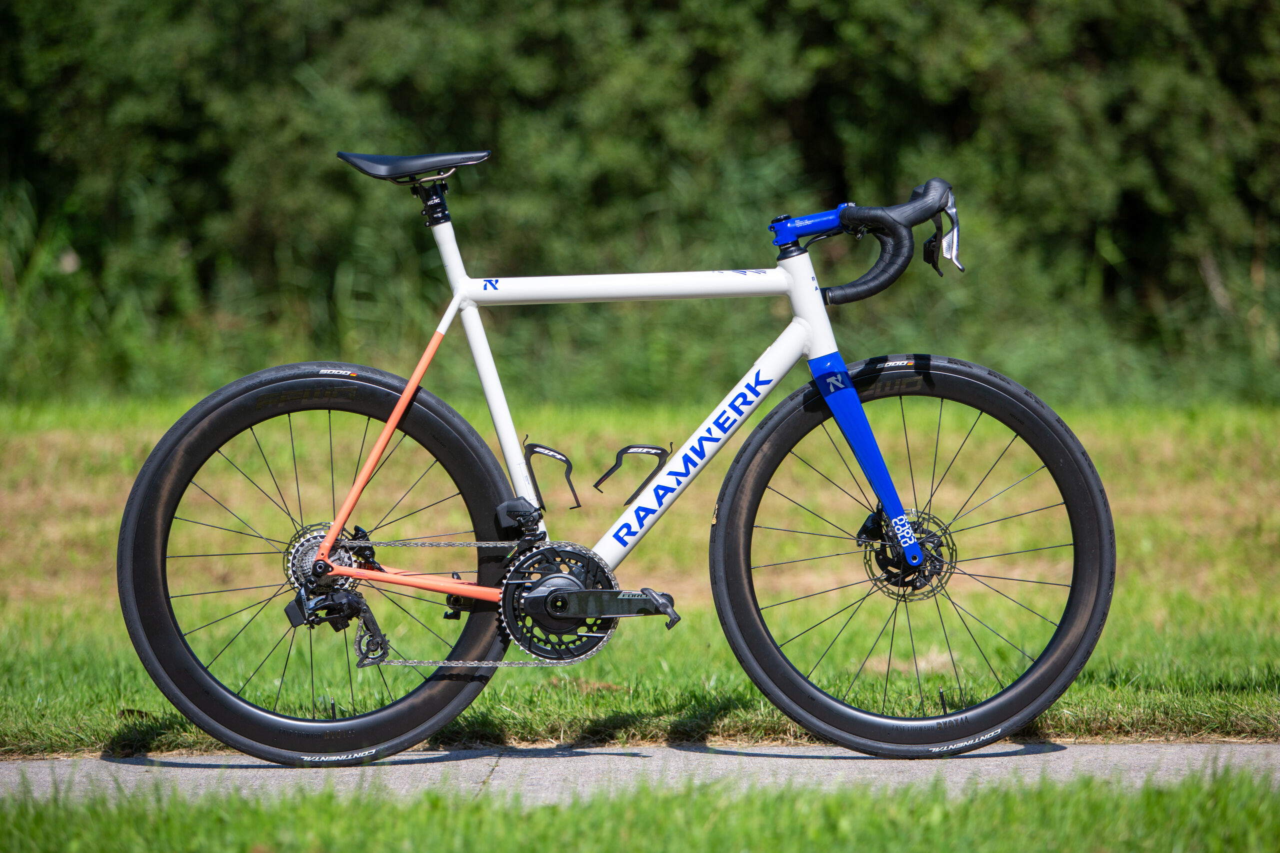 Review | Raamwerk Parallel, het Nederlandse merk doet het net even ...