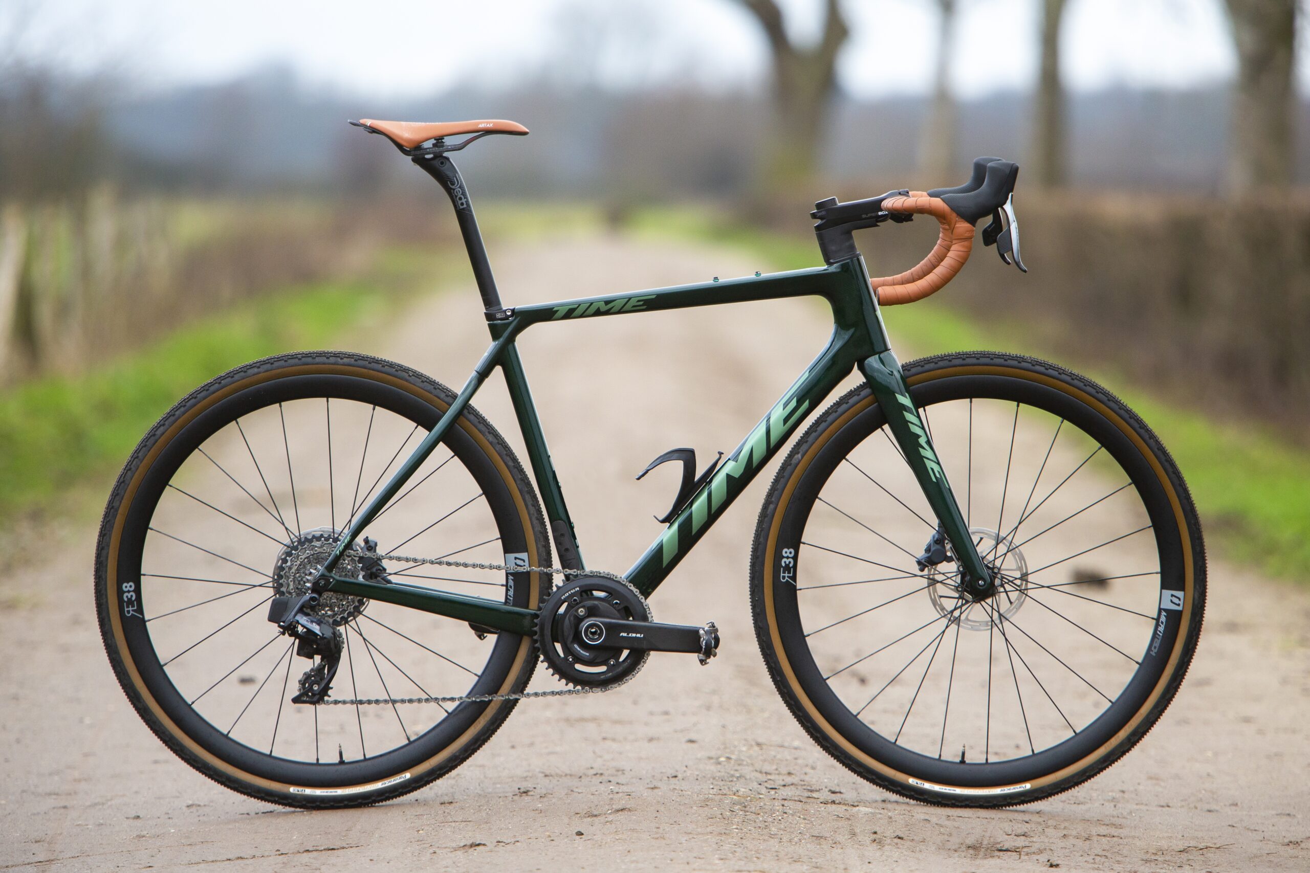 Review: Time ADHX, de gloednieuwe gravelversie van de Alpe d'Huez