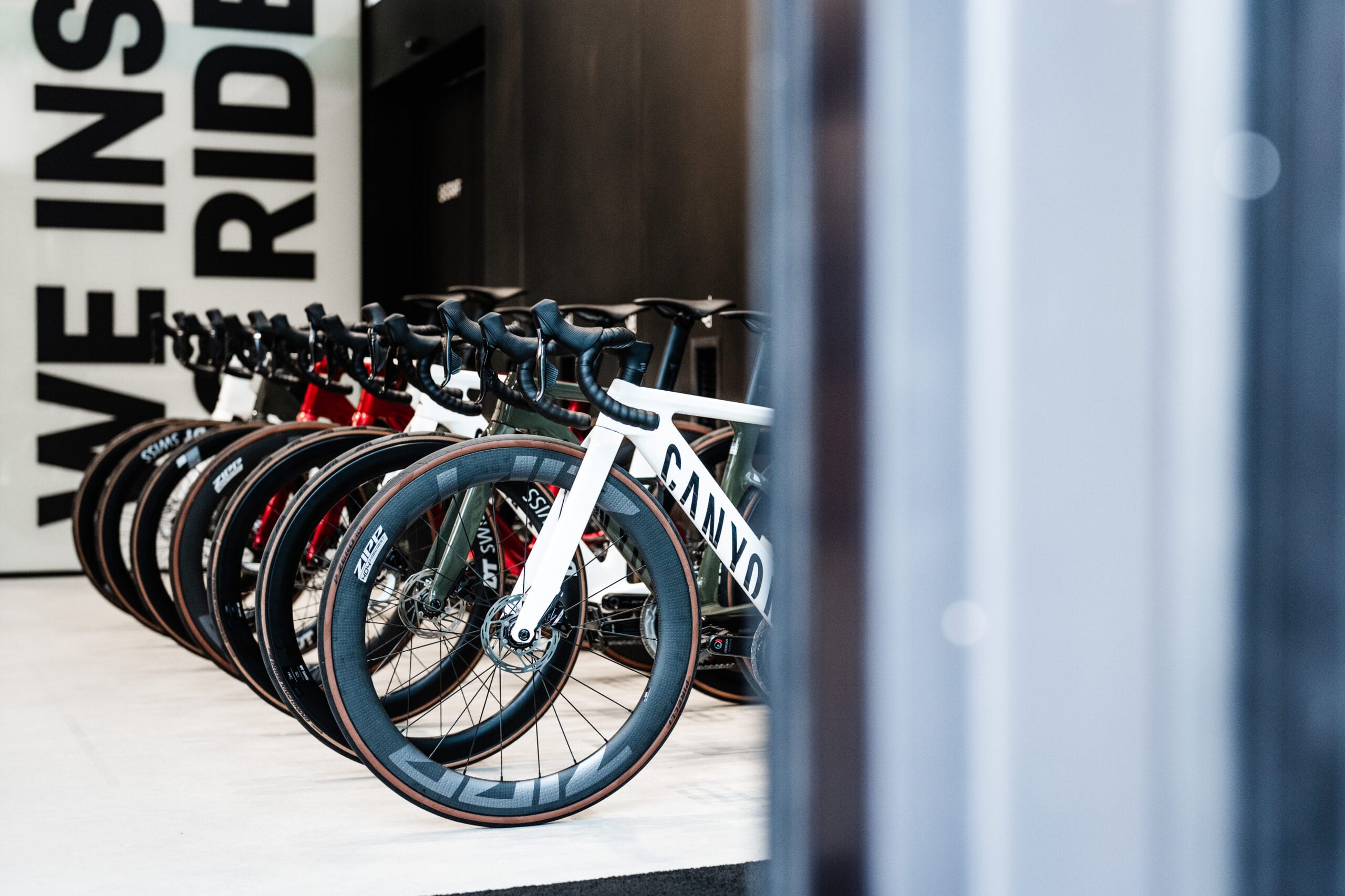 New Bike Day bij Canyon Factory Service: de ultieme fietsbeleving ...