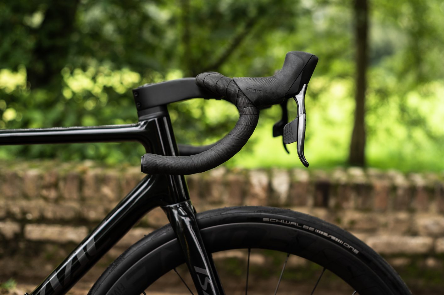 Nieuwe kleur voor Isaac Element: Crystal Black | Fiets.nl - Race en MTB ...