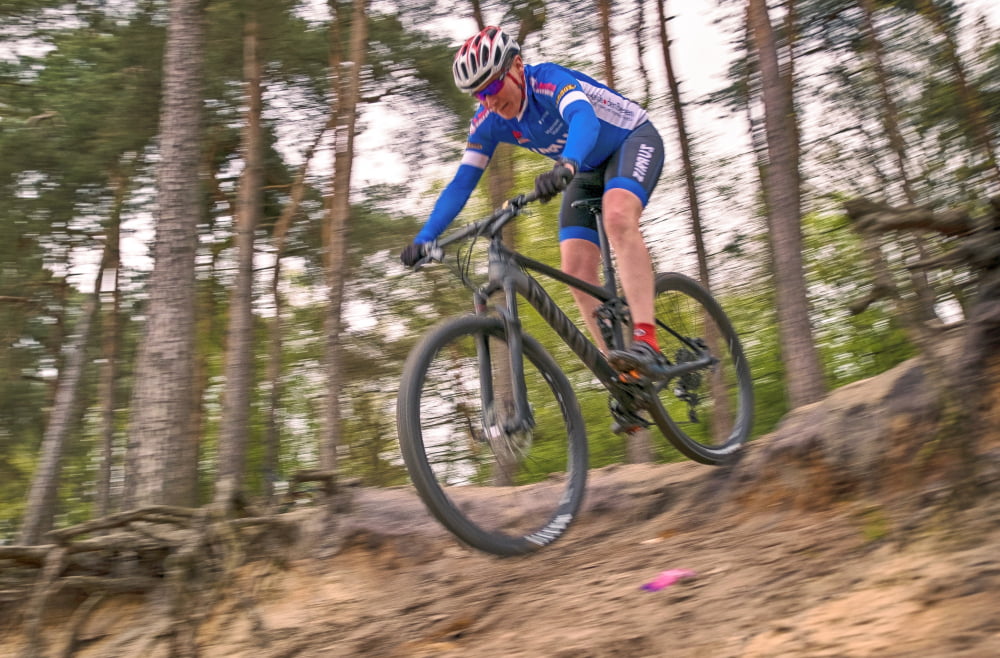 Review: Canyon Lux CF 29 6.9 Pro Race | Fiets.nl - Race en MTB website