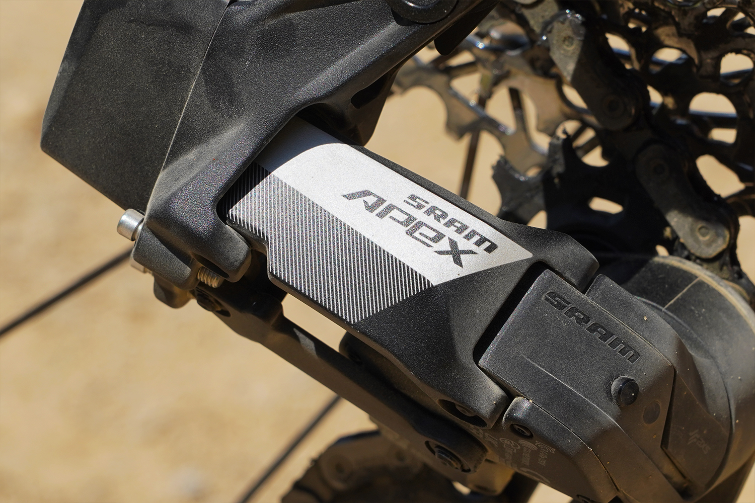 Nieuw en getest: SRAM Apex AXS, draadloos schakelen voor iedereen